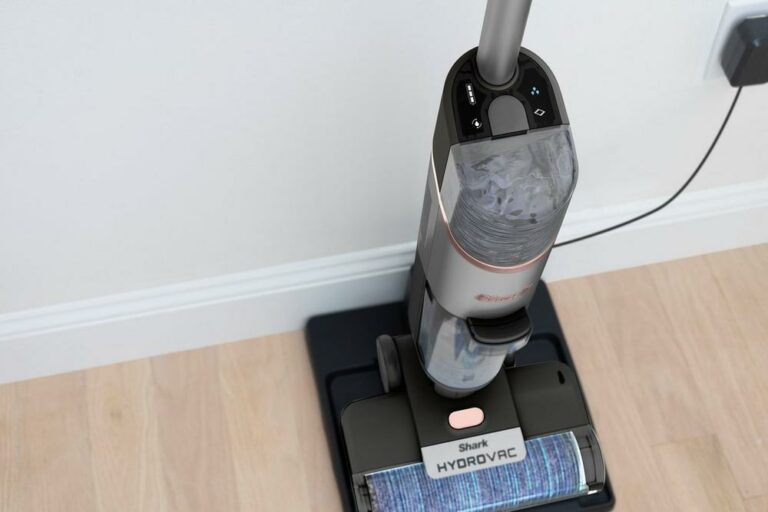 Shark WD210UK HydroVac Cordless Hard Floor Cleaner - Charcoal Grey ...