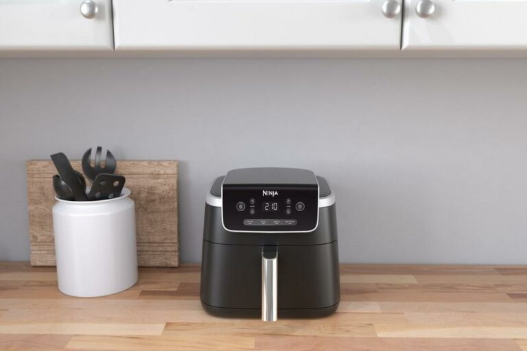 Ninja AF140UK Air Fryer PRO 4.7L - Black - Romerils Jersey