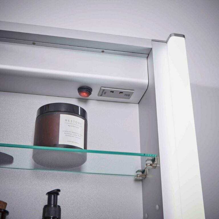 Roper Rhodes R2 Altitude Double Door Illuminated Cabinet 670mm With ...